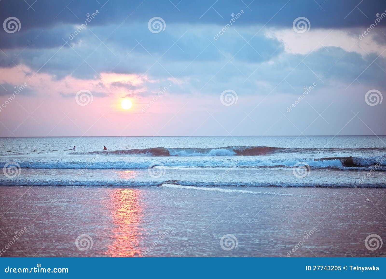 Bali Kuta Beach sunset stock image. Image of beach, nusa - 27743205