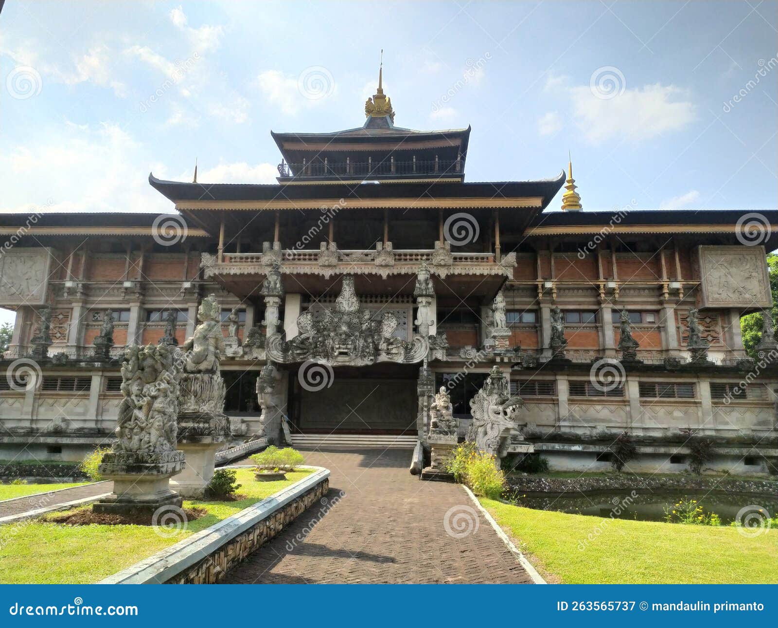 Bali ornament building stock image. Image of indonesia - 263565737