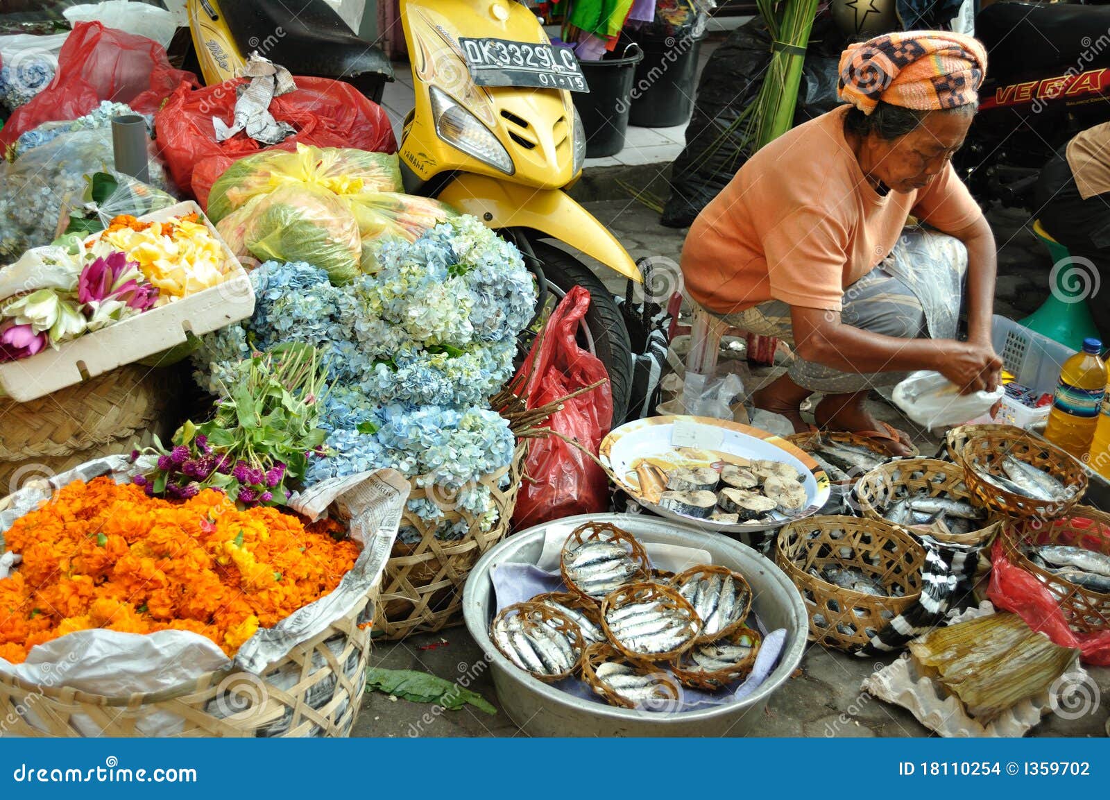 Bali Ubud market editorial stock image. Image of vegetables - 18110254