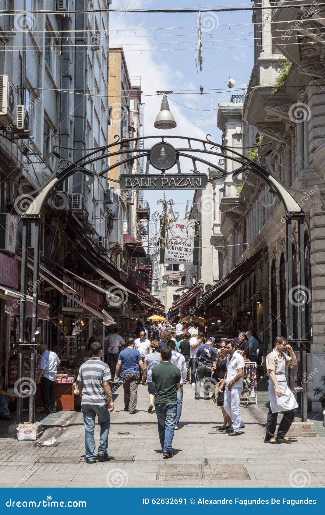 Balik Bazaar Beyoglu Istanbul Turkey Editorial Photo - Image of turkey ...