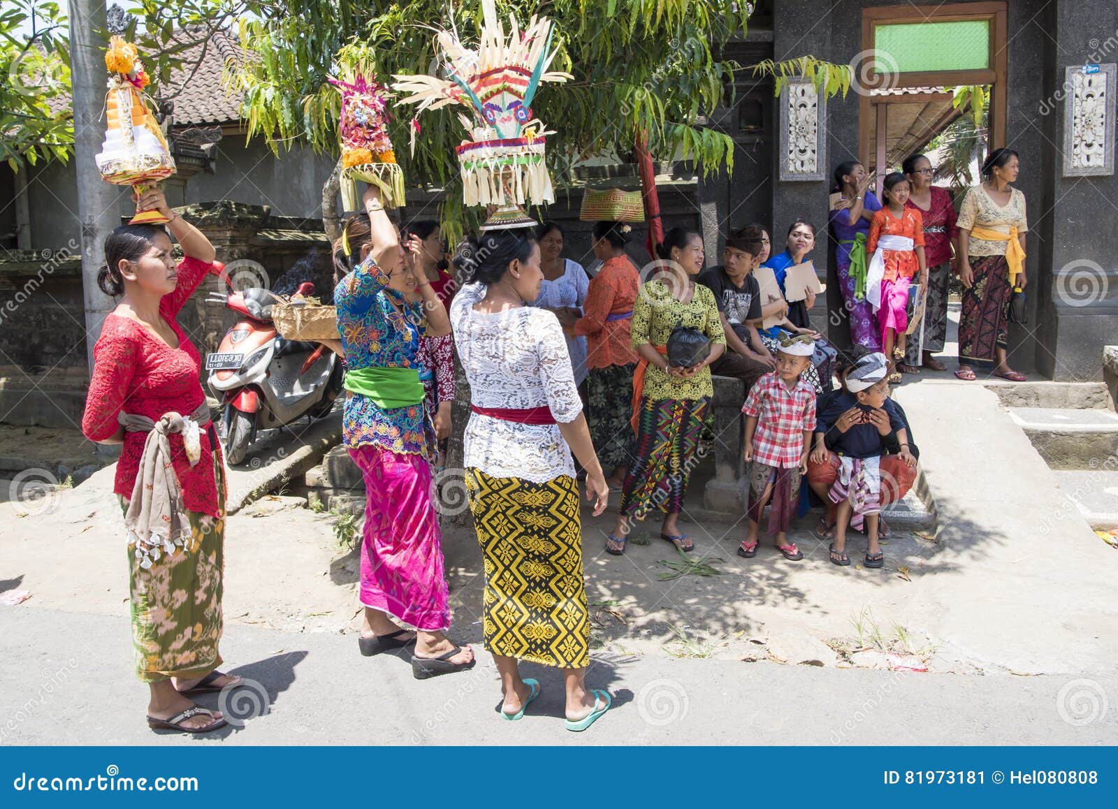 Bali Celebration Funeral Cremation Editorial Photo - Image of people ...