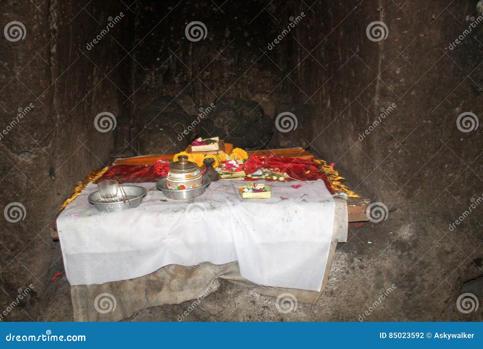 Balinese Hindu Offerings for the Ghosts Stock Photo - Image of balinese ...