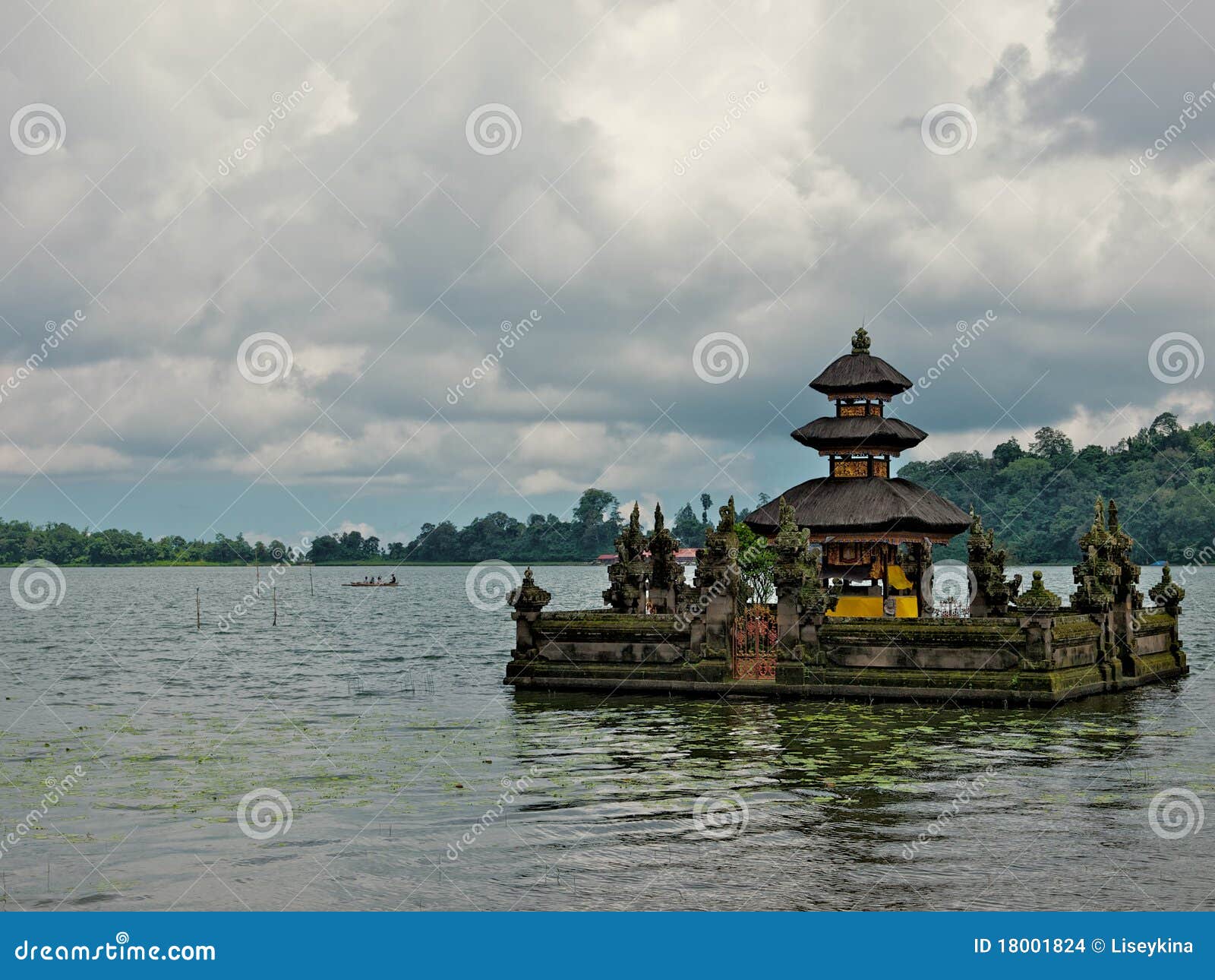 Balinese water temple stock photo. Image of building - 18001824