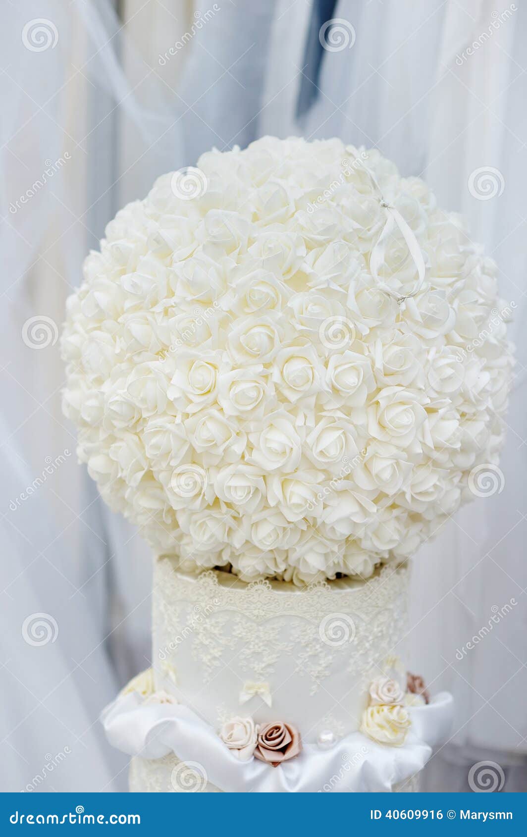 Ball of Roses As Decoration Stock Photo - Image of church, event: 40609916