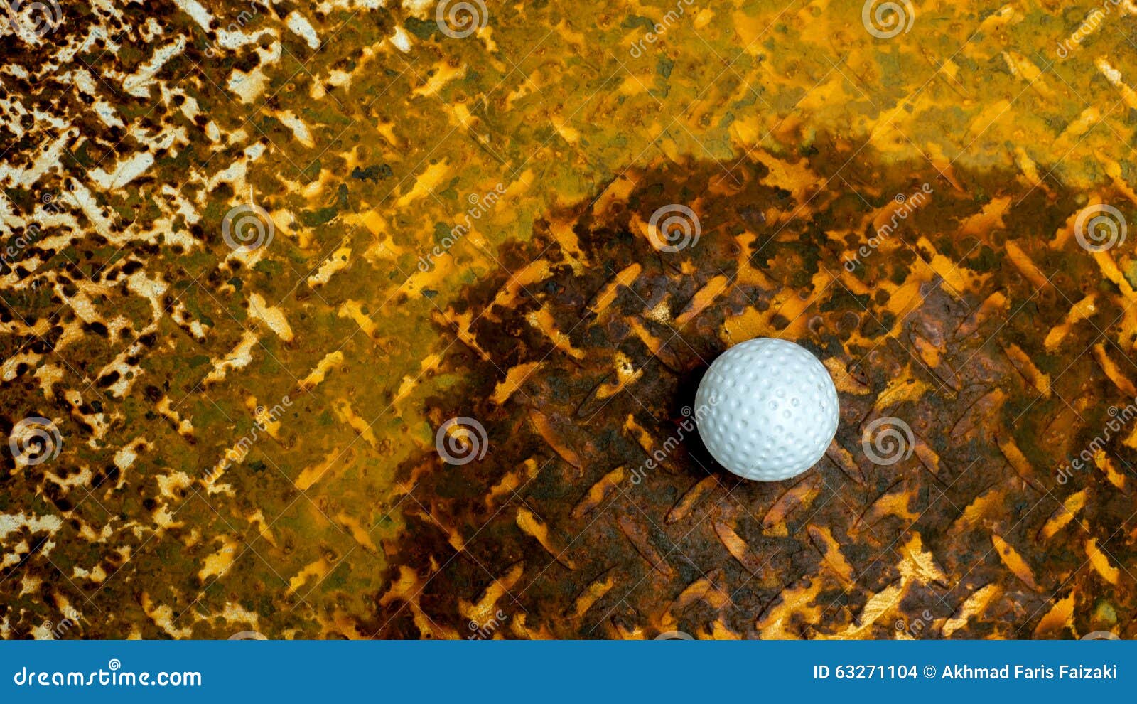 Ball Of Rusty Wire Royalty-Free Stock Photo | CartoonDealer.com #22739547