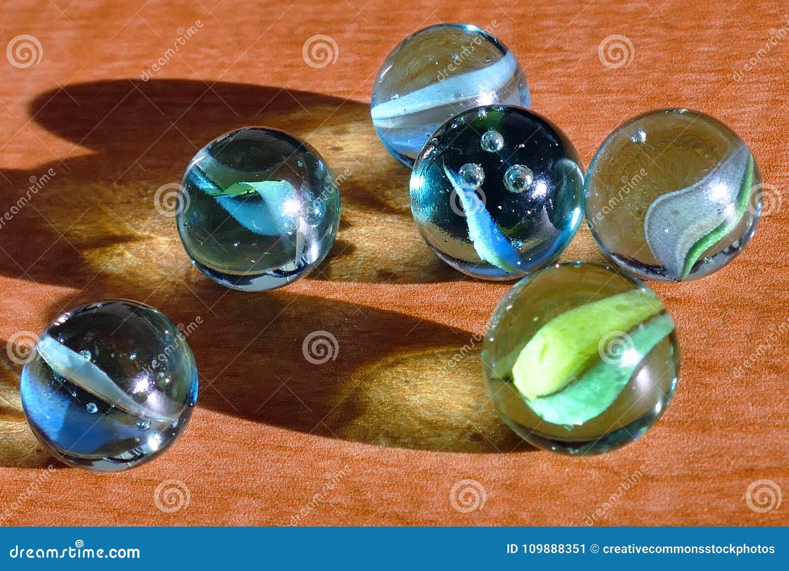 Ball-shaped, Balls, Fun Picture. Image: 109888351