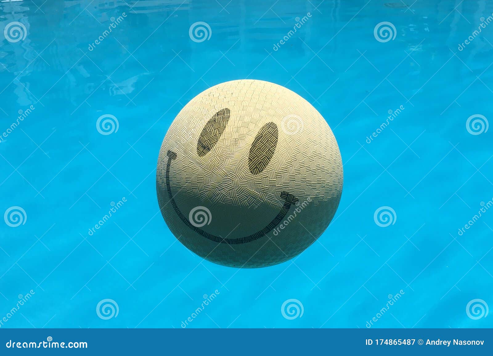 Smiley in the Swimming Pool Stock Image - Image of blue, bright: 174865487