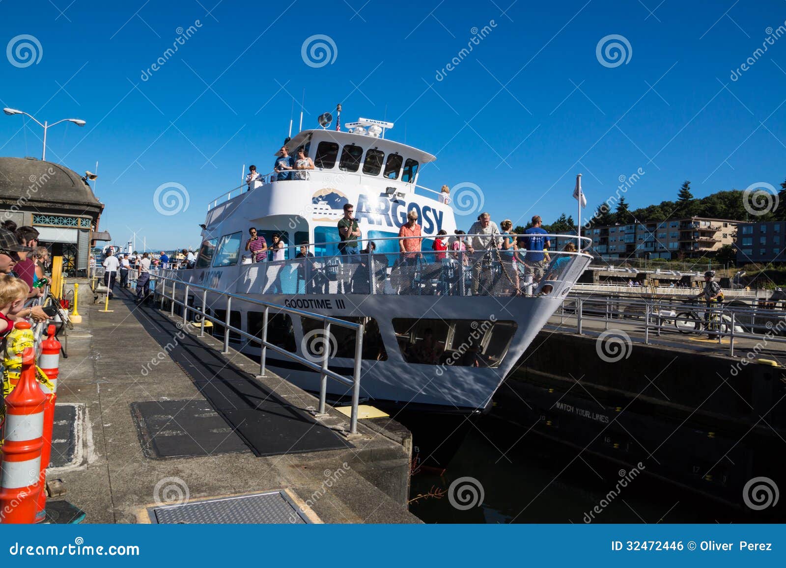 Ballard Lock Argosy Cruise Ship Editorial Photo - Image of locks ...