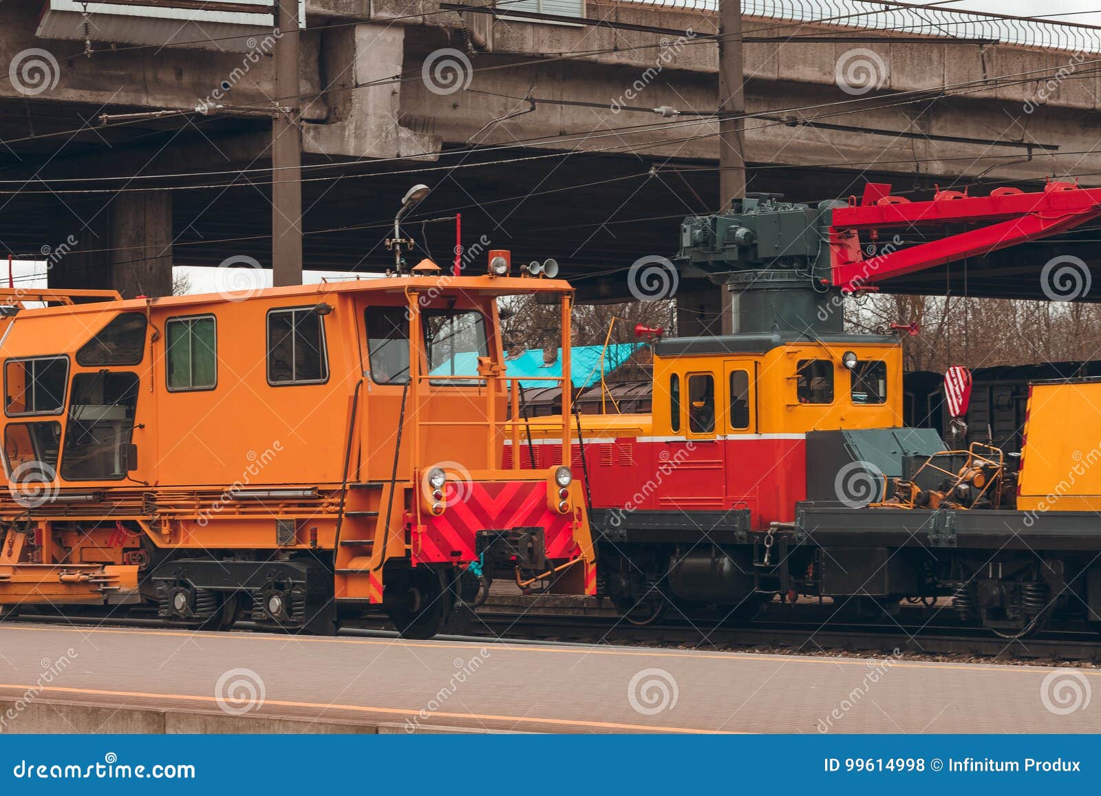 Industry repair train editorial stock photo. Image of stonework - 99614998