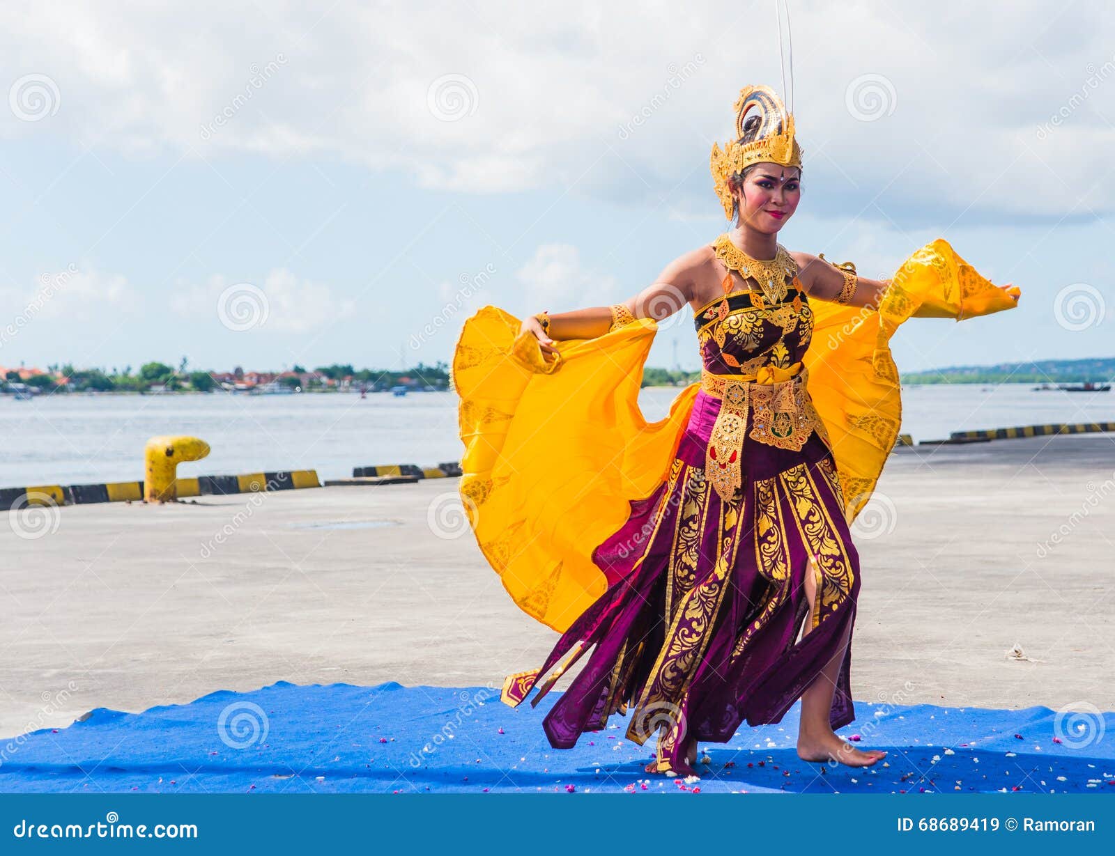 Ballerini indonesiani immagine stock editoriale. Immagine di ...