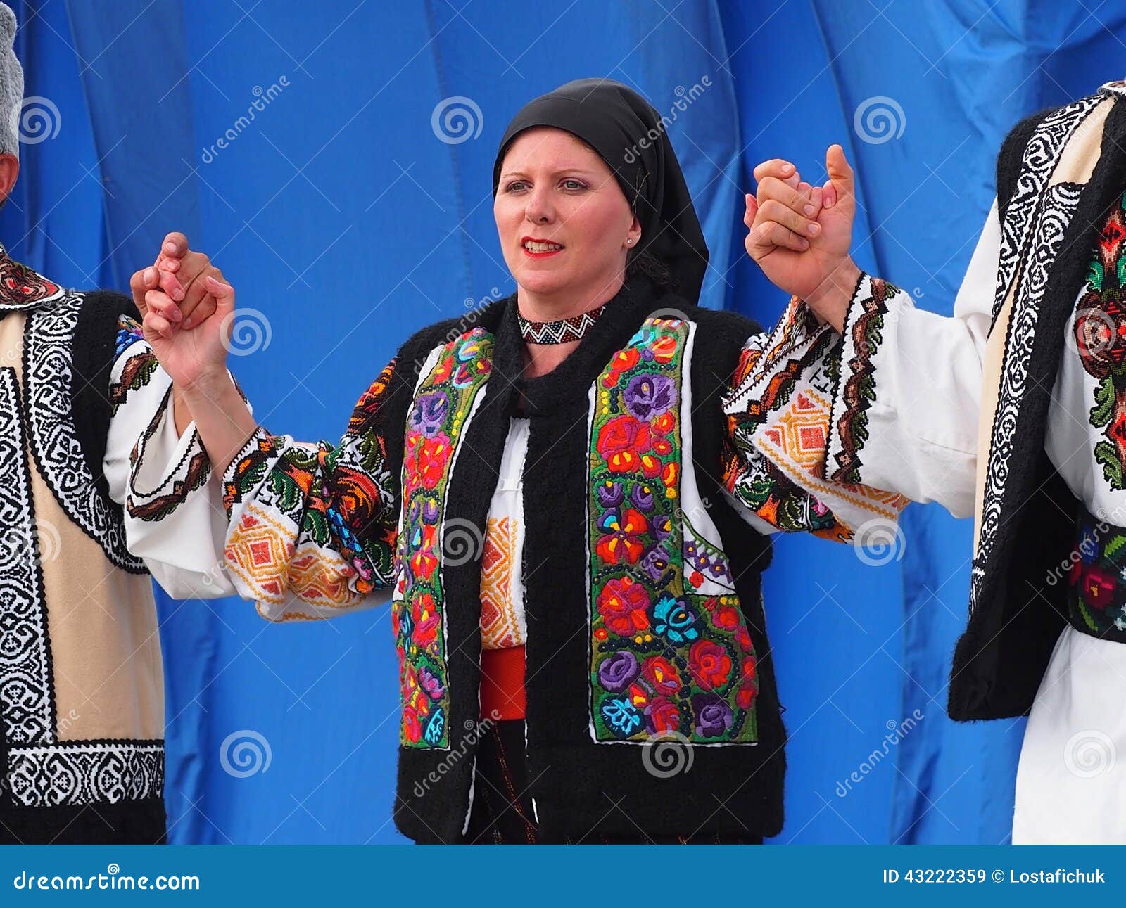 Ballerini rumeni immagine stock editoriale. Immagine di rumeno - 43222359