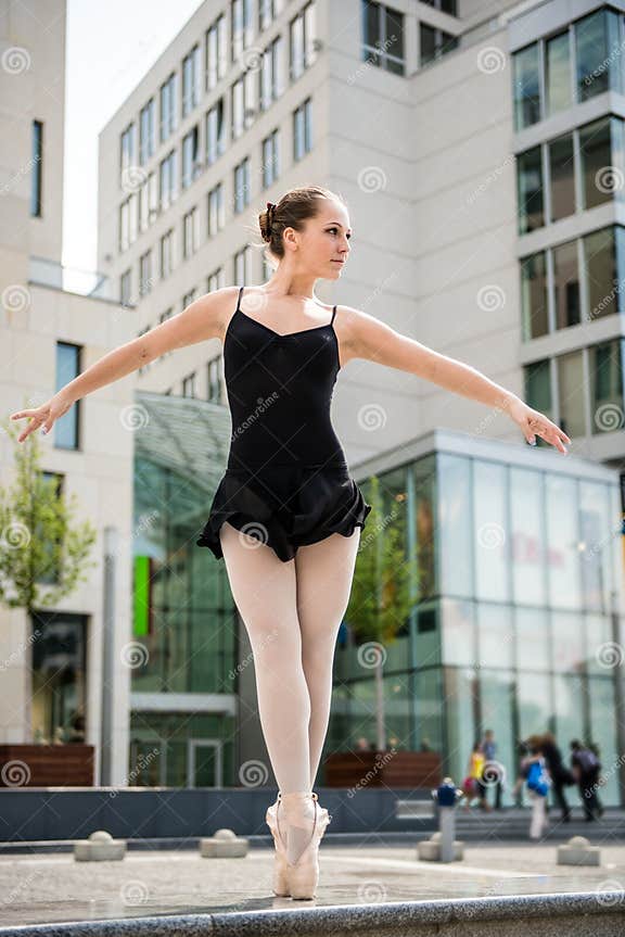 Ballet Dancer Dancing on Street Stock Photo - Image of artist, dancer ...