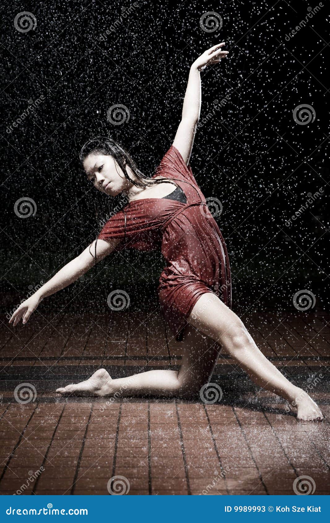 Ballet dancer in the rain stock image. Image of water - 9989993