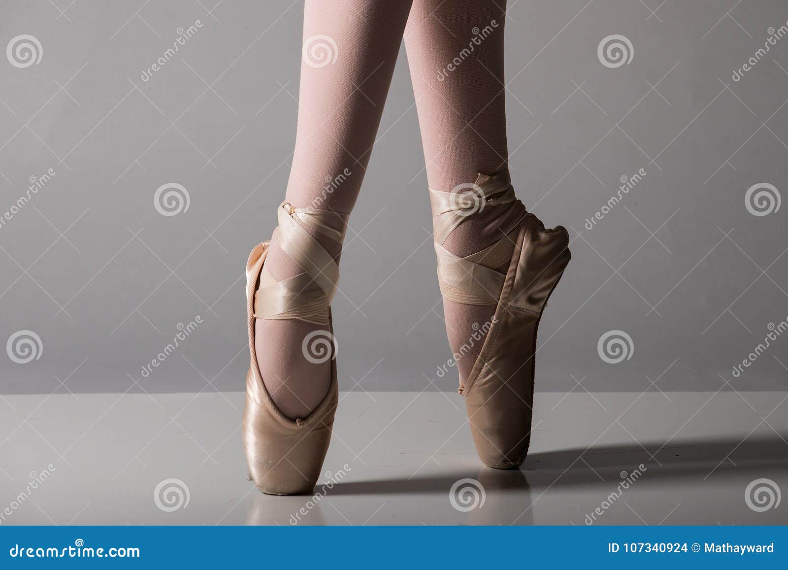 Ballet Dancer Standing on Pointe Stock Photo - Image of pointe, balance ...