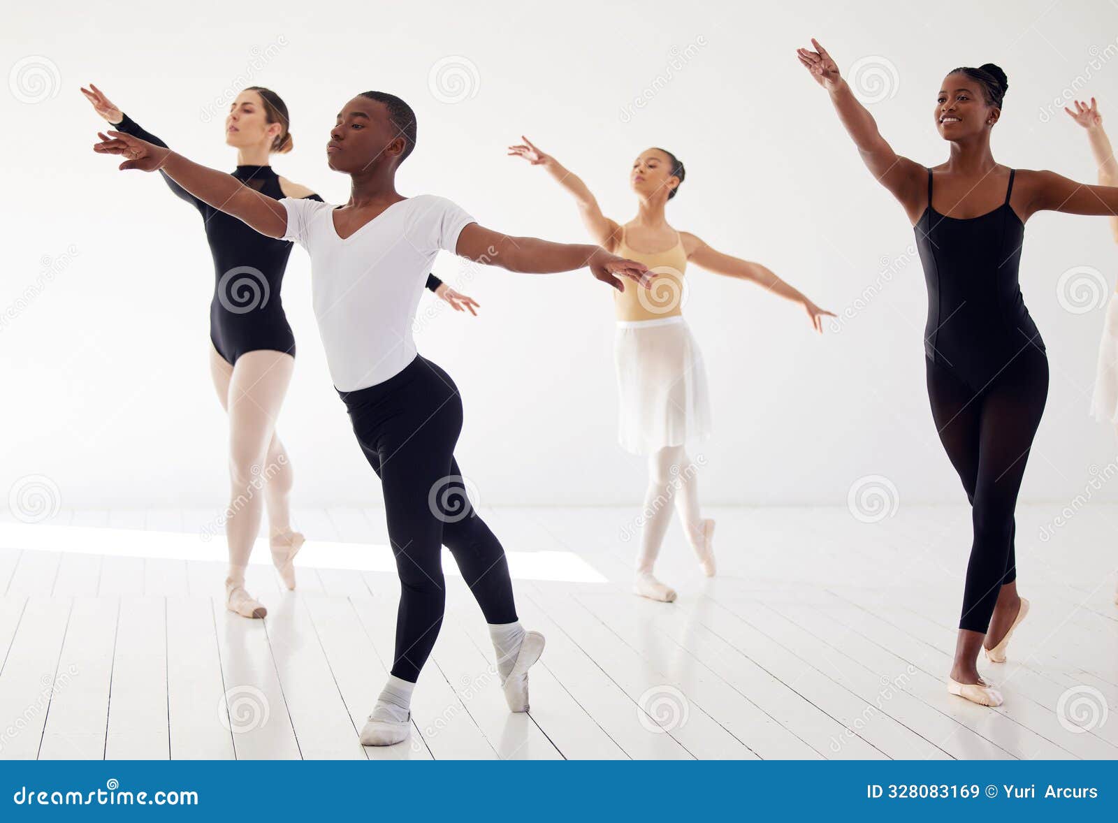Ballet, Group and Class Learning with Routine, Dancer Exercise and ...