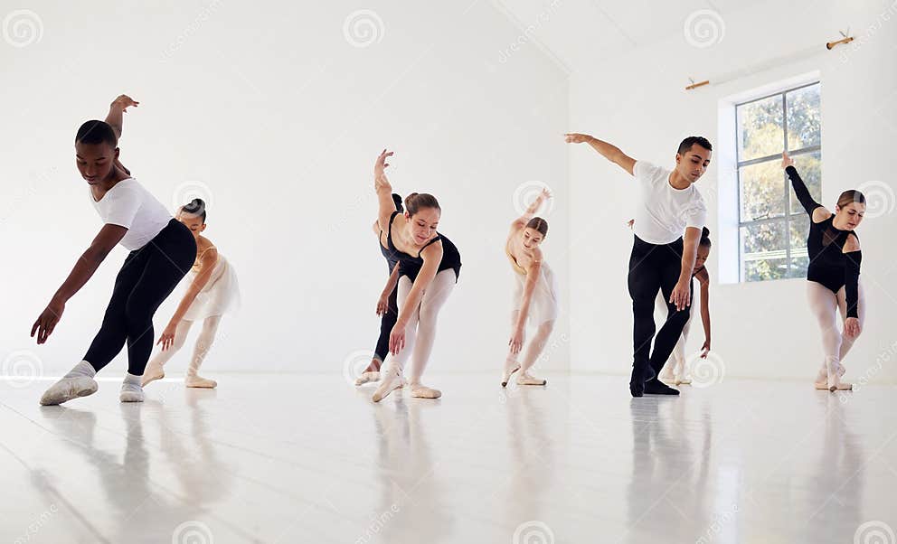 Ballet, Group and Dance Class with Routine, Exercise and Training for ...