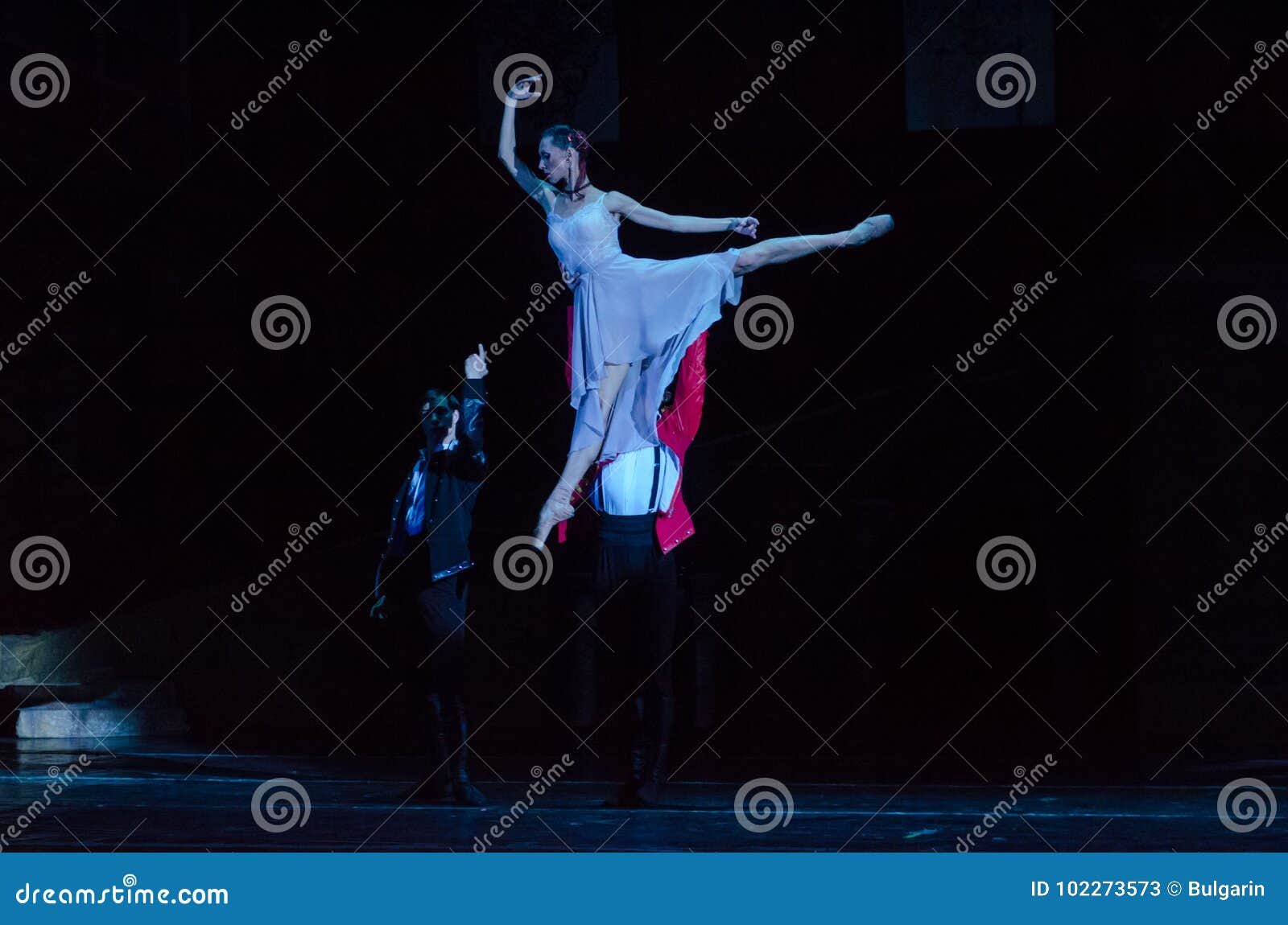 Ballet Moderno Carmen Y Jose Foto de archivo editorial - Imagen de arte ...
