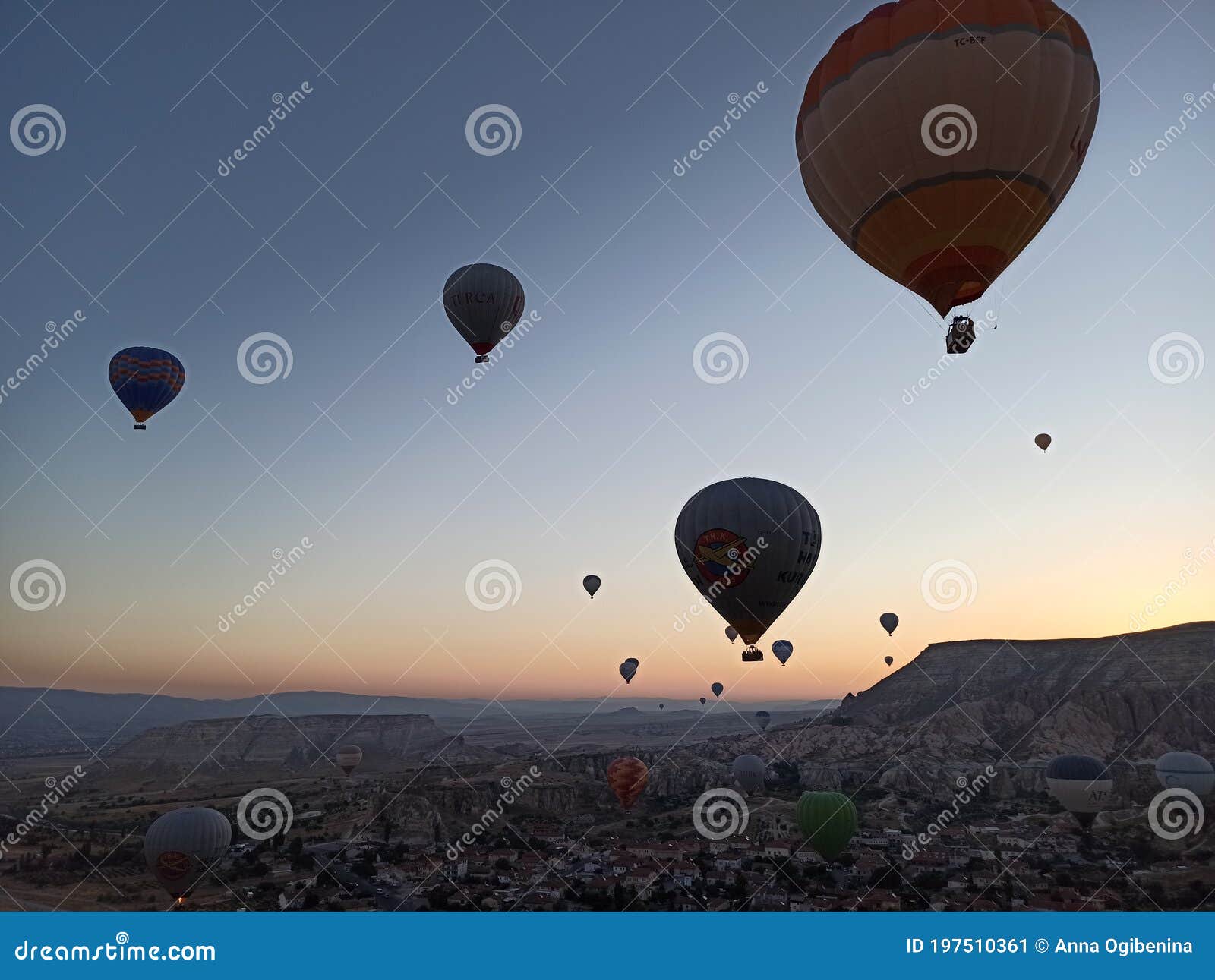 Balloon Cappadocia Sunset Tourism Editorial Photo - Image of tourism ...