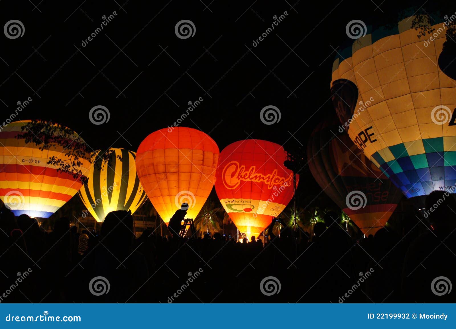 Balloon at Night Scene editorial photography. Image of rally - 22199932