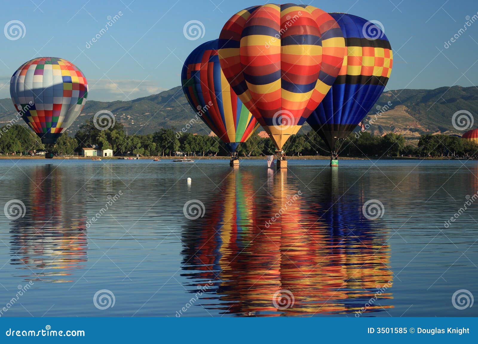 Balloon reflection 1 stock image. Image of colorado, balloon - 3501585