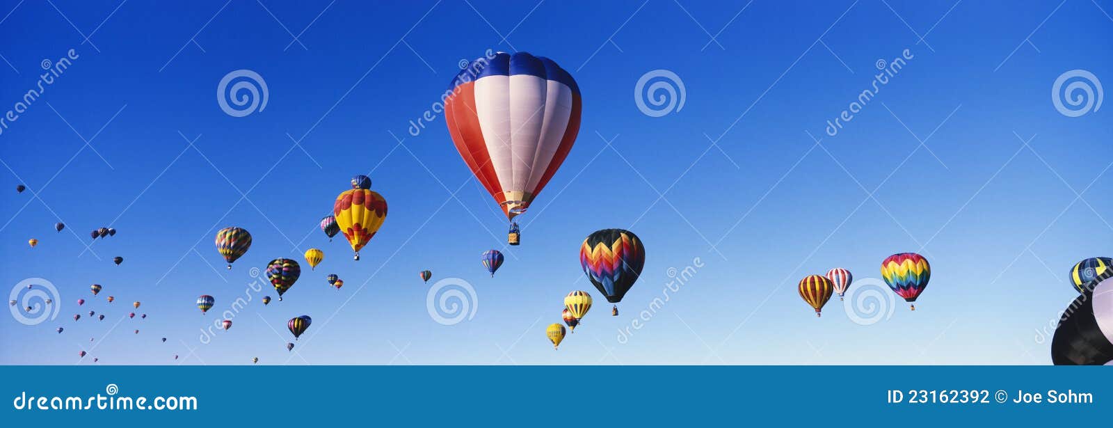 Balloons floating editorial photography. Image of photograph - 23162392