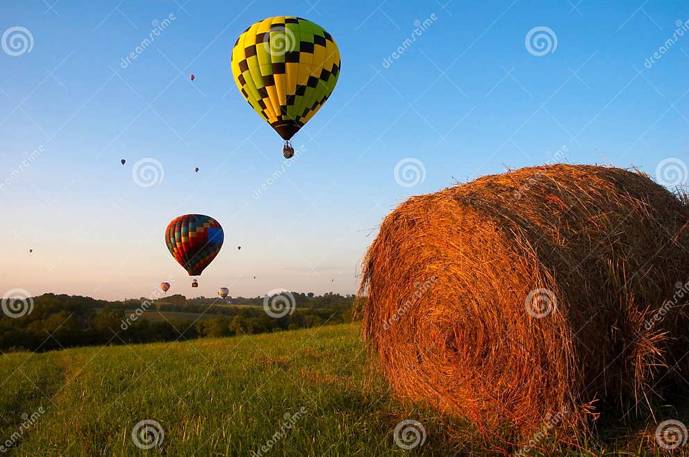 Balloons Over Iowa stock image. Image of ballooning, iowa - 5963833