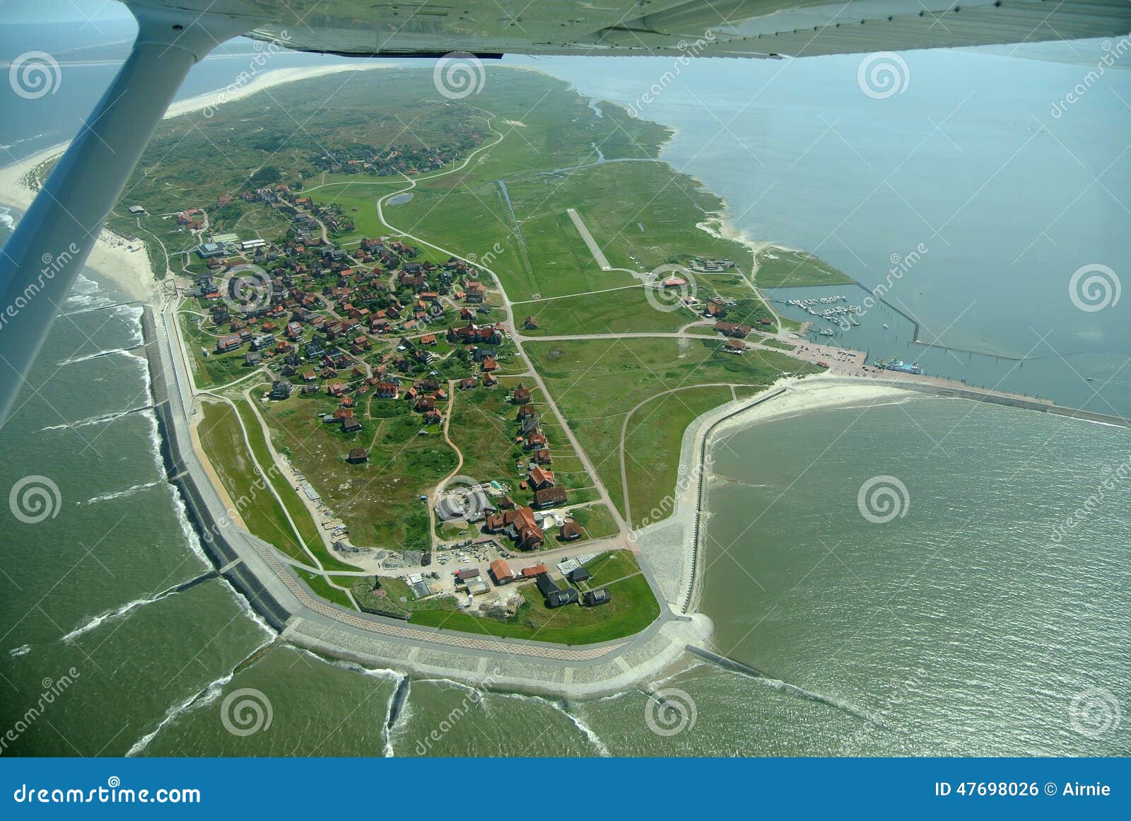 Baltrum stockfoto. Bild von hafen, salz, küste, antenne - 47698026