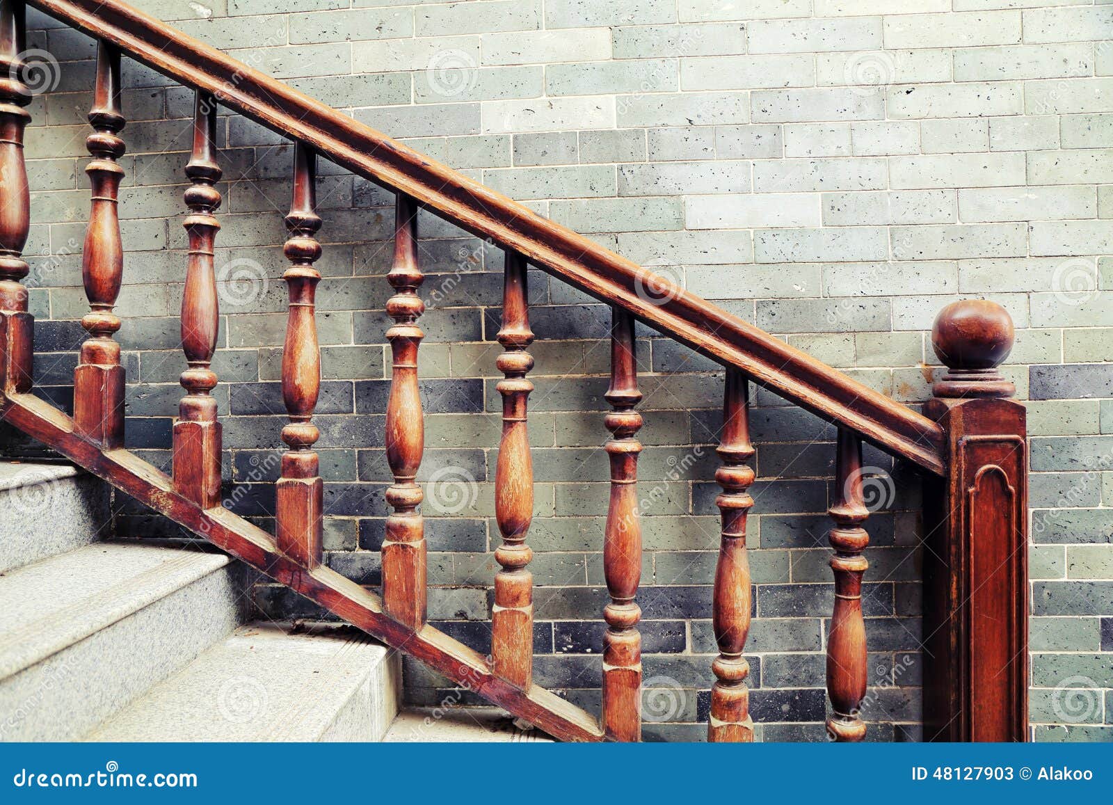 Balustrade De Vintage Et Rampes, Balustres D'escalier Image stock ...