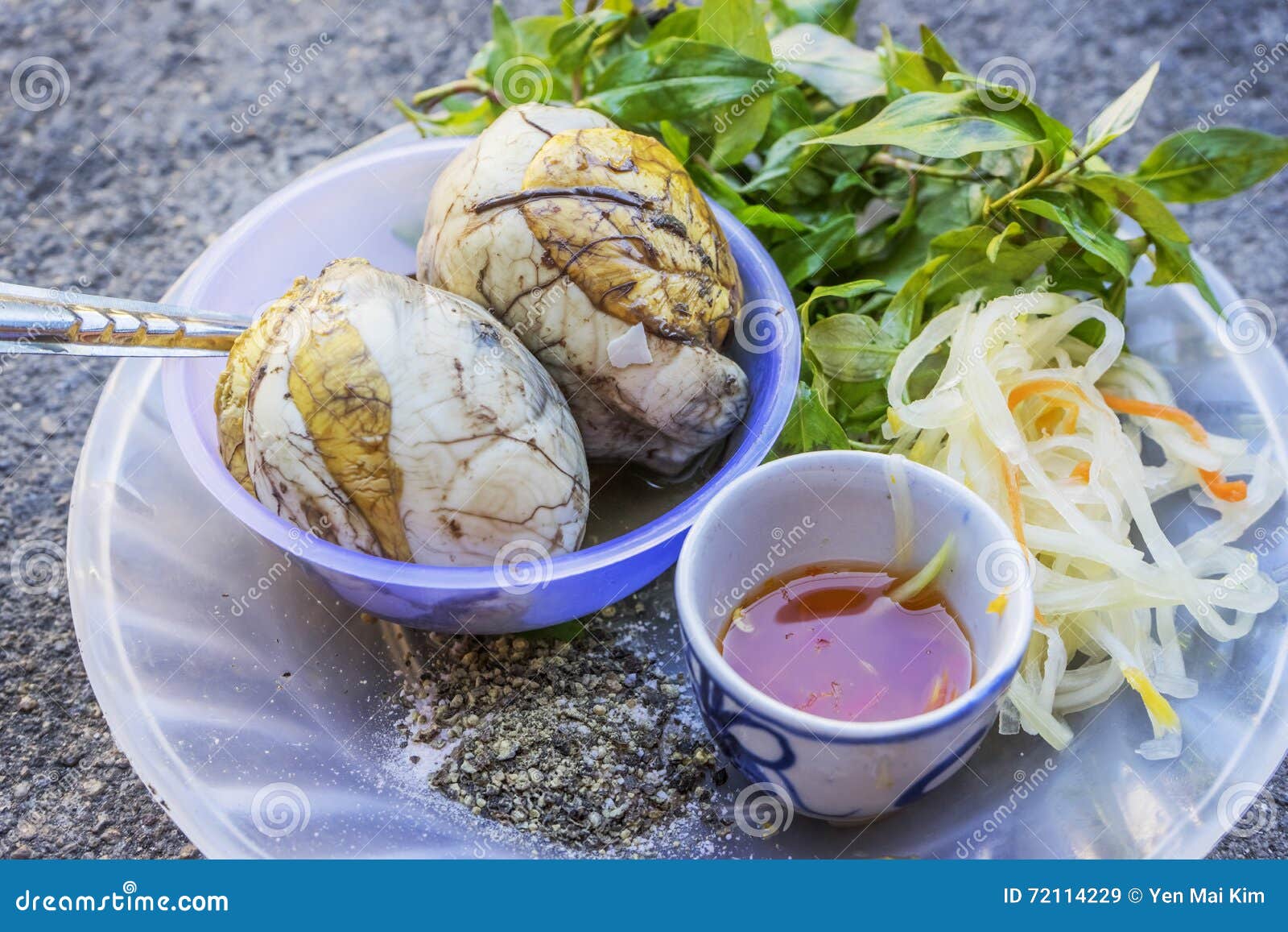 Balut imagen de archivo. Imagen de prefiera, chile, mirada - 72114229