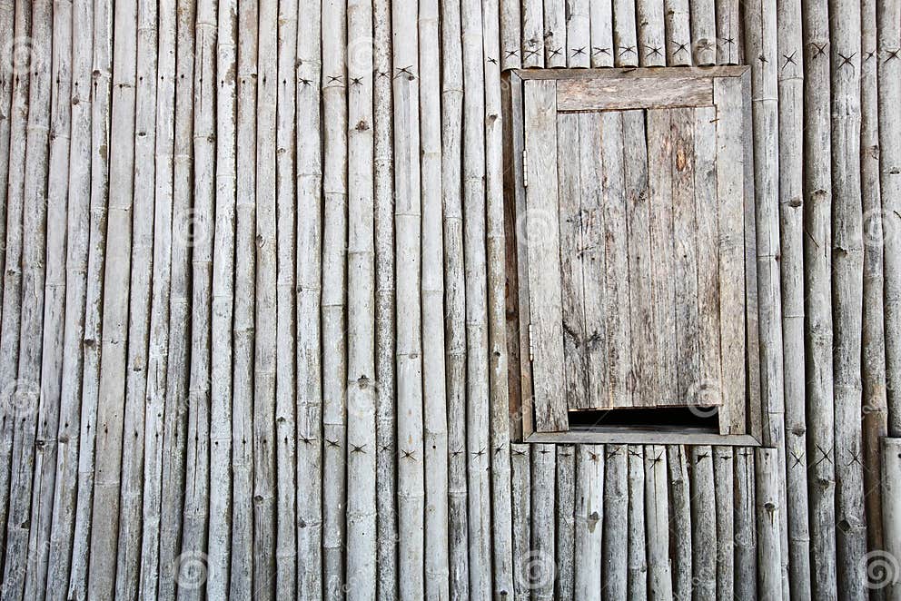 Bambú Y Windows Hechos a La Madera Foto de archivo - Imagen de baba ...