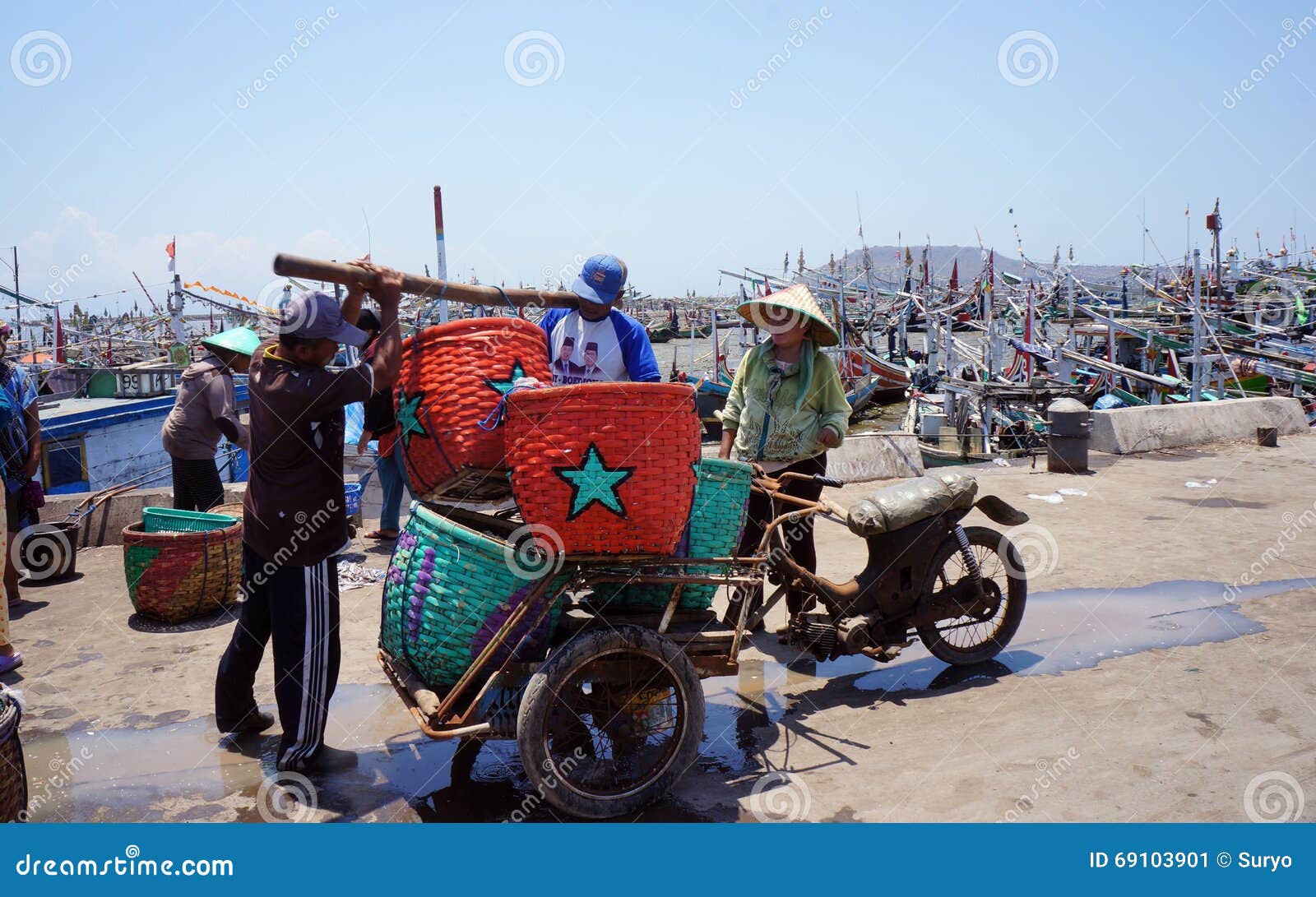 Bamboo baskets editorial photo. Image of banyuwangi, port - 69103901