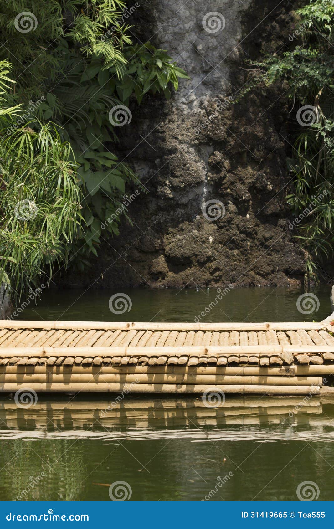 Bamboo bridge in garden stock image. Image of shack, destination - 31419665