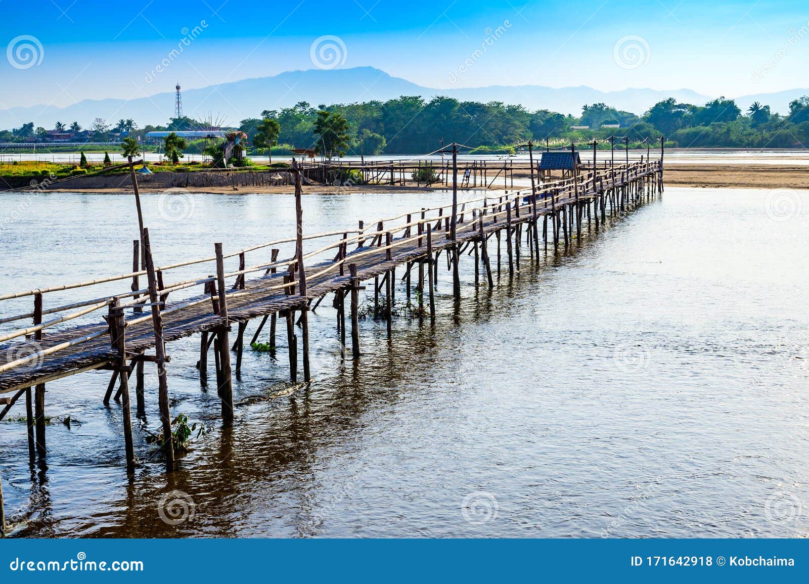 Bamboo Bridge Over the Ping River at Ban Tak District Stock Photo ...
