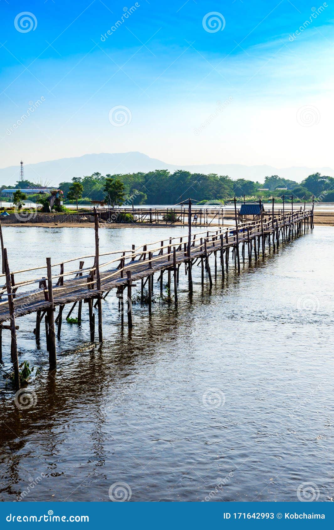 Bamboo Bridge Over the Ping River at Ban Tak District Stock Image ...