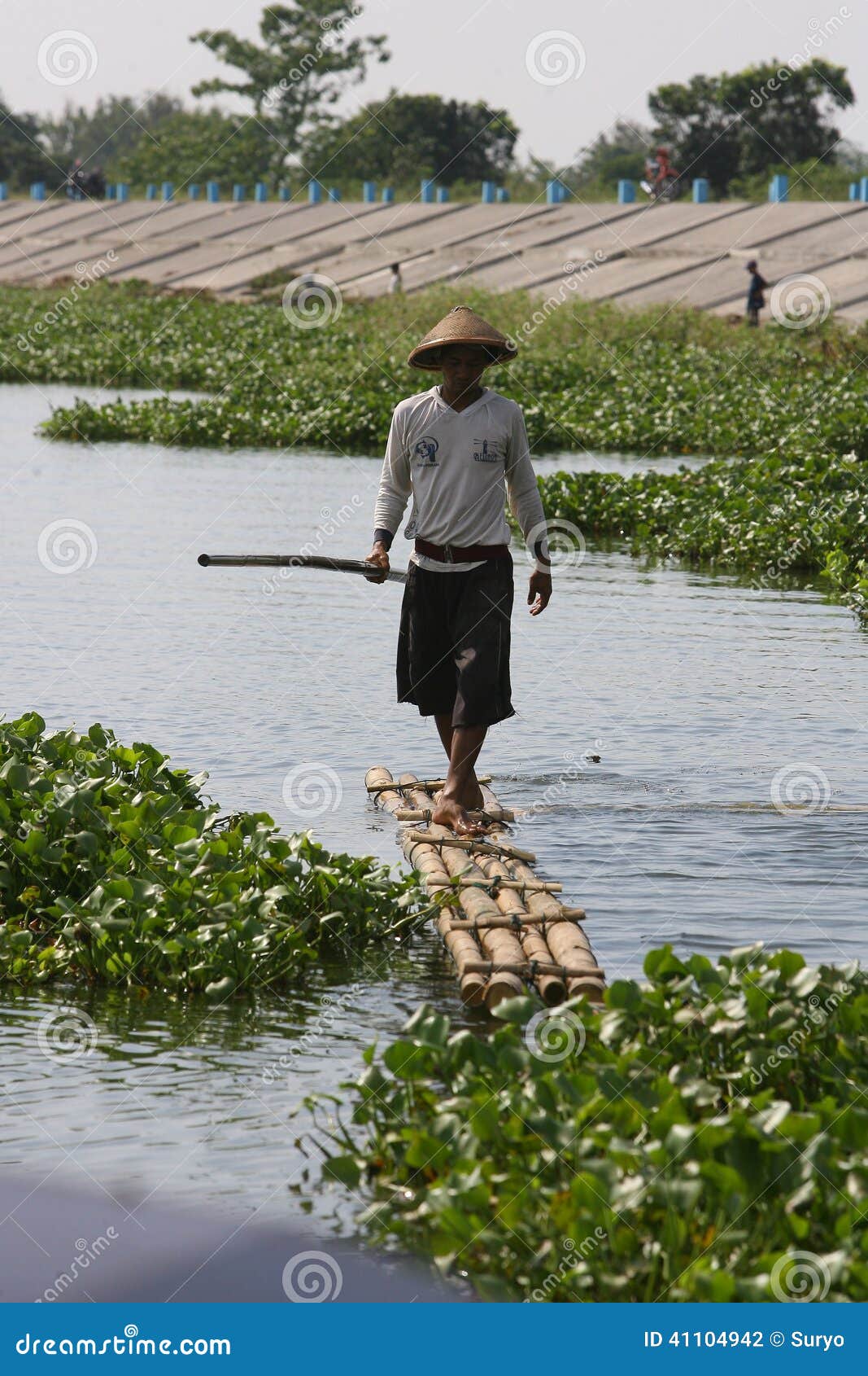 Bamboo fish cage editorial photography. Image of java - 41104942