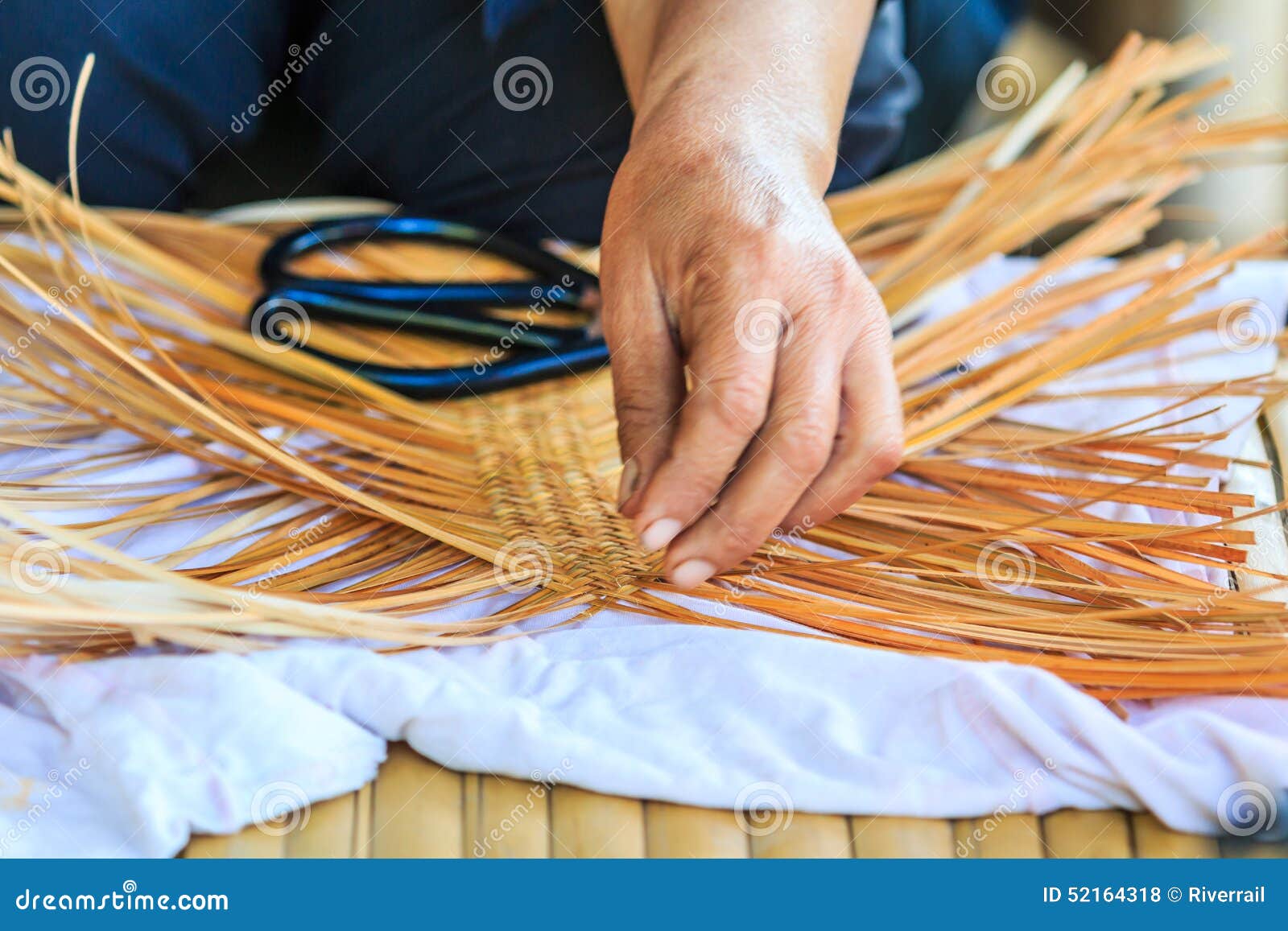 Old Bamboo Weaving Pattern, Woven Rattan Mat Texture For Background And ...