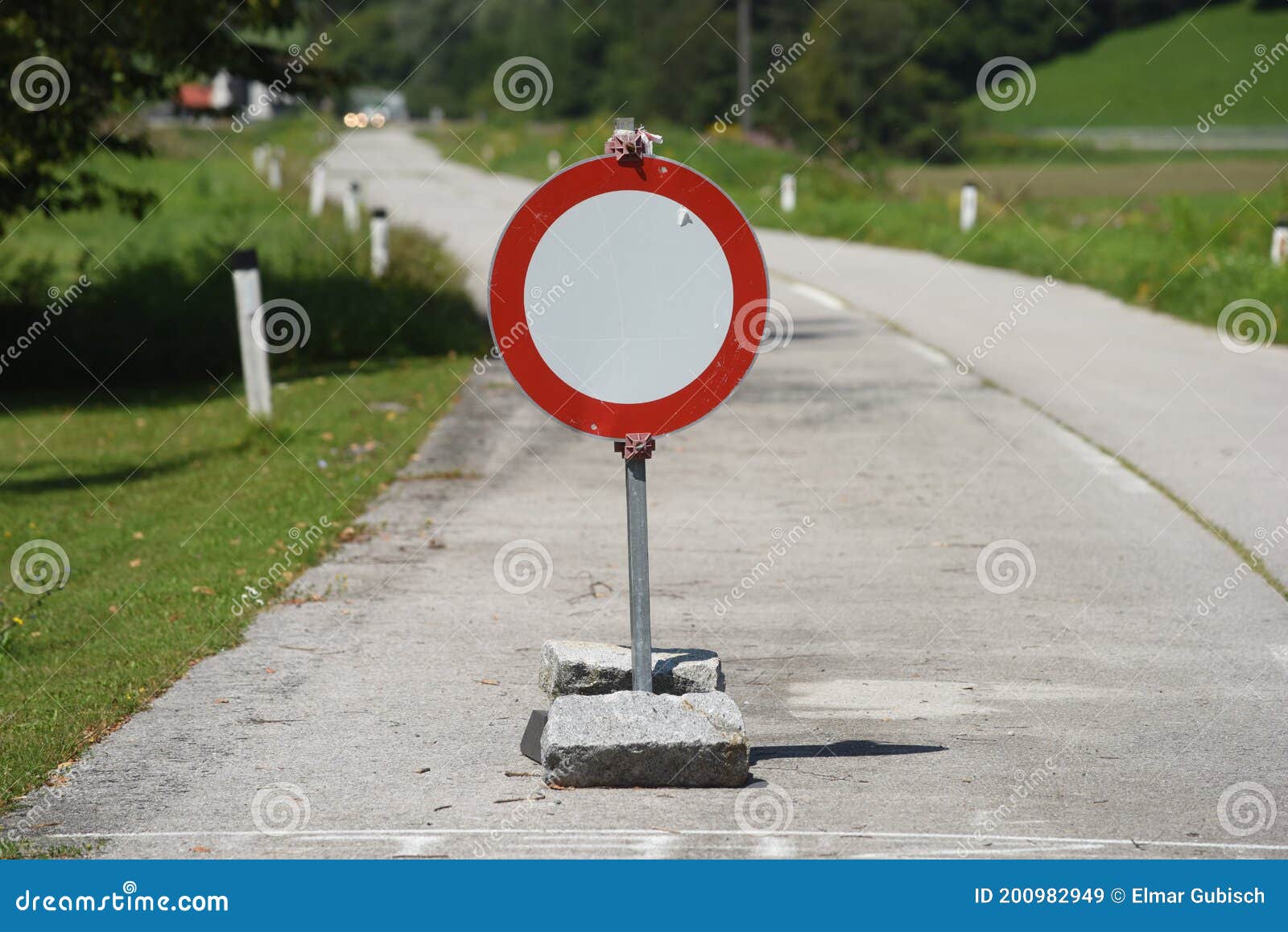 Ban on driving road sing stock image. Image of street - 200982949