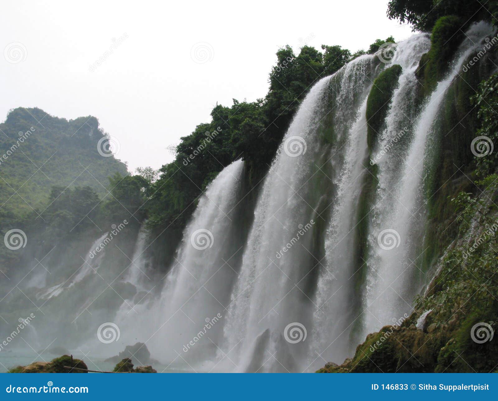 Ban Gioc Waterfall, Vietnam Stock Image - Image of nature, falls: 146833