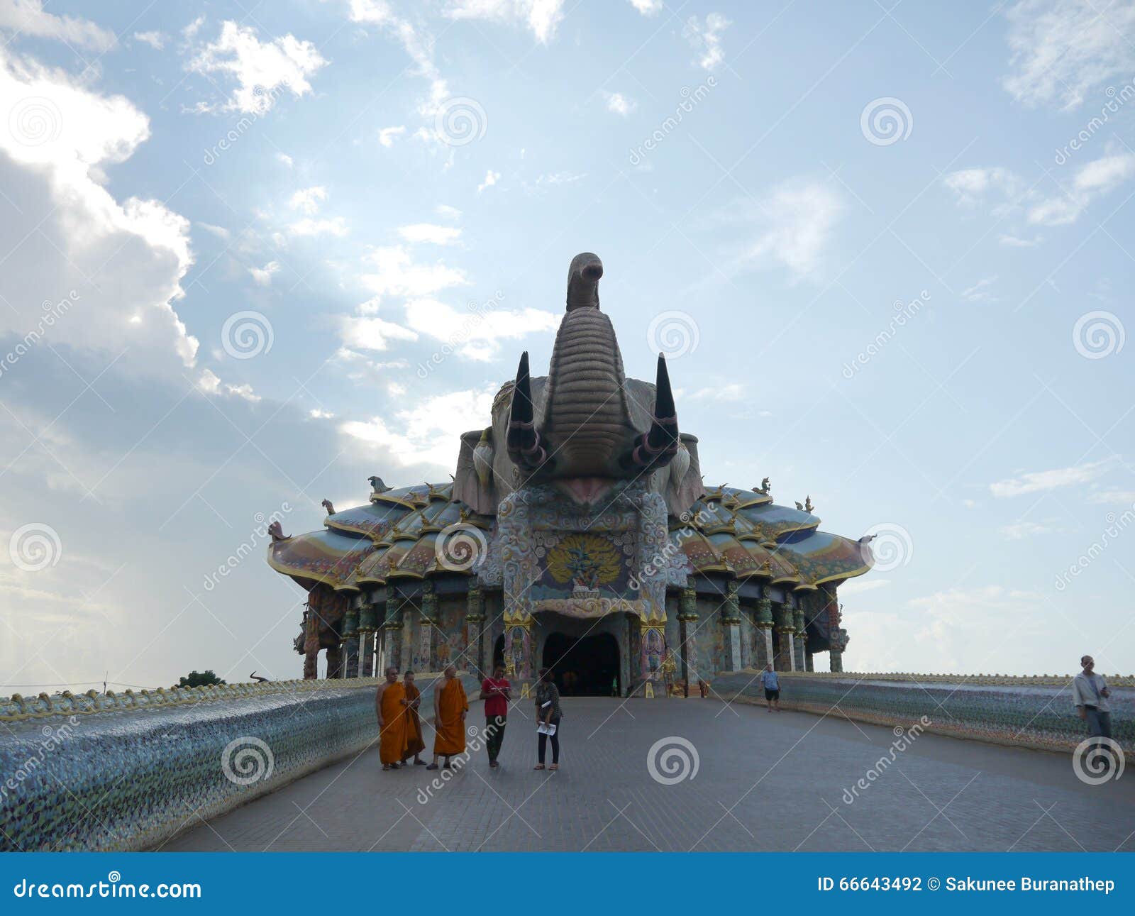 Ban-Rai Wat editorial photography. Image of engineering - 66643492