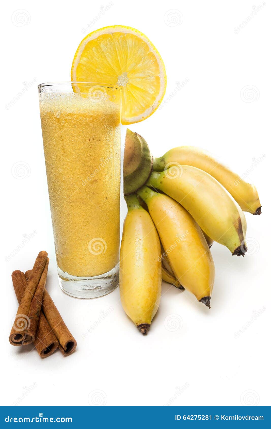 Bananensaft mit Orange stockbild. Bild von mischer, cocktail - 64275281