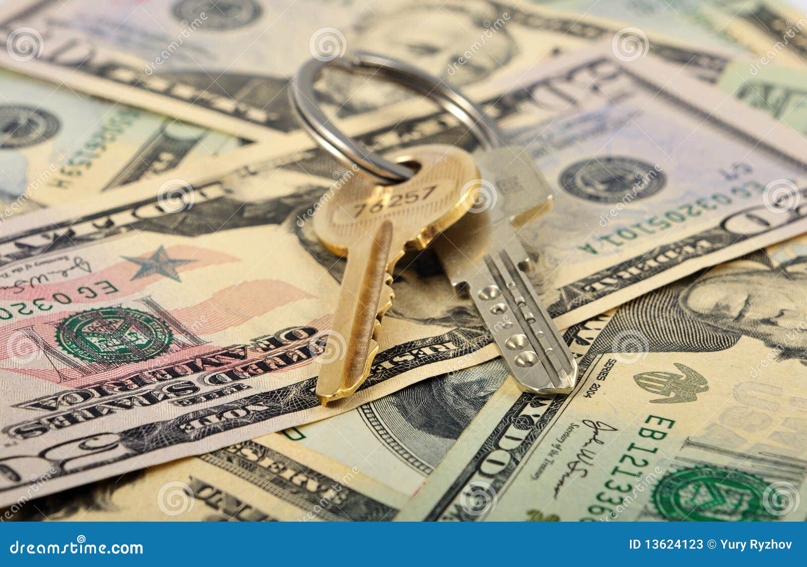 Banch of Keys and Money stock image. Image of access - 13624123