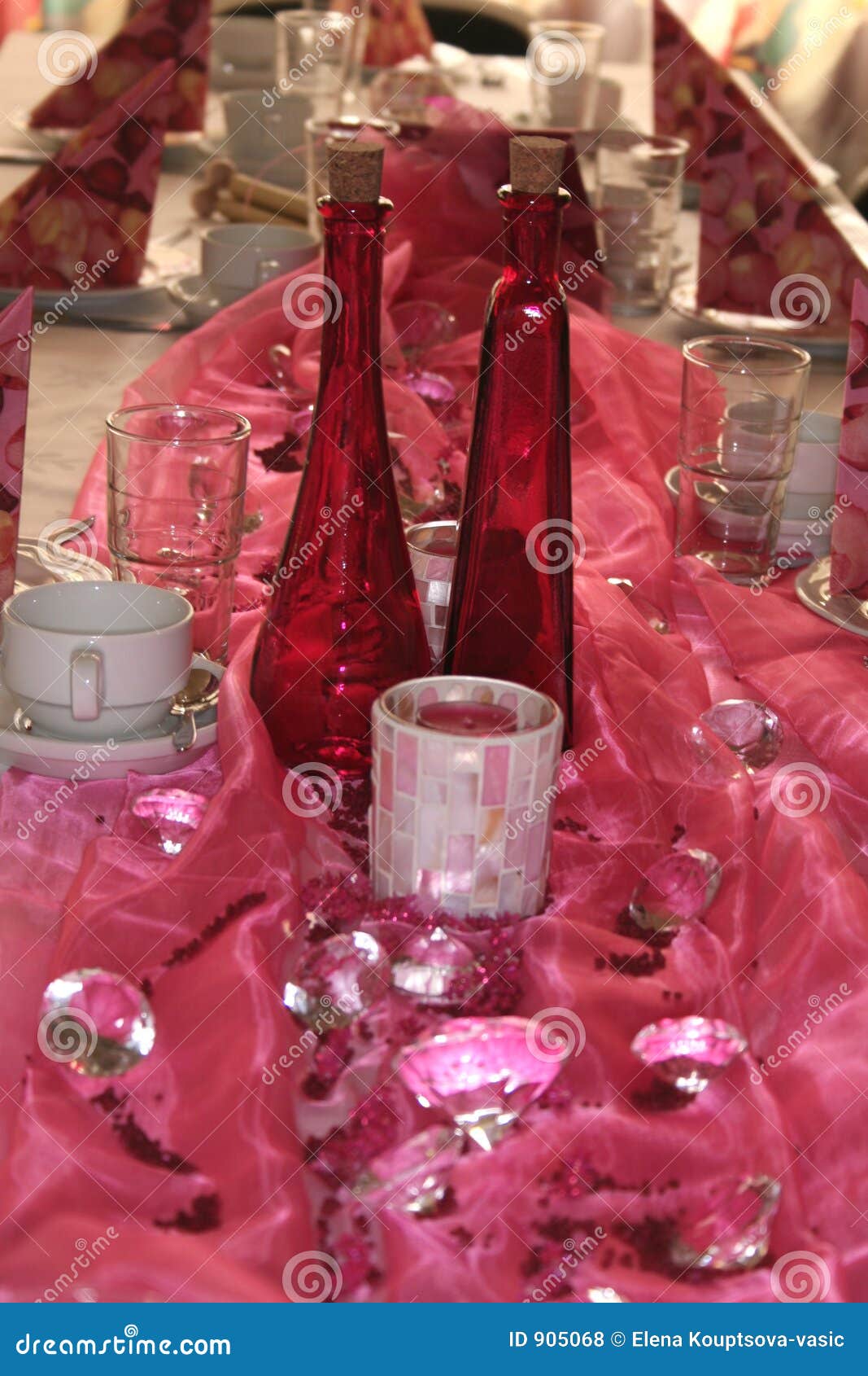 Banchetto fotografia stock. Immagine di anniversario, bevanda - 905068