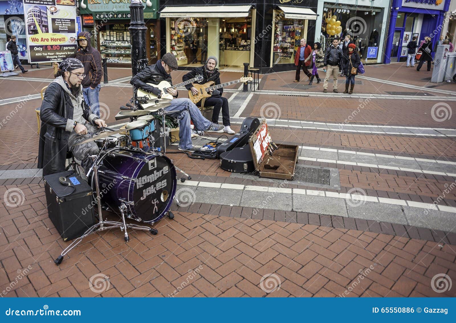Band on the street editorial photo. Image of drums, tourism - 65550886