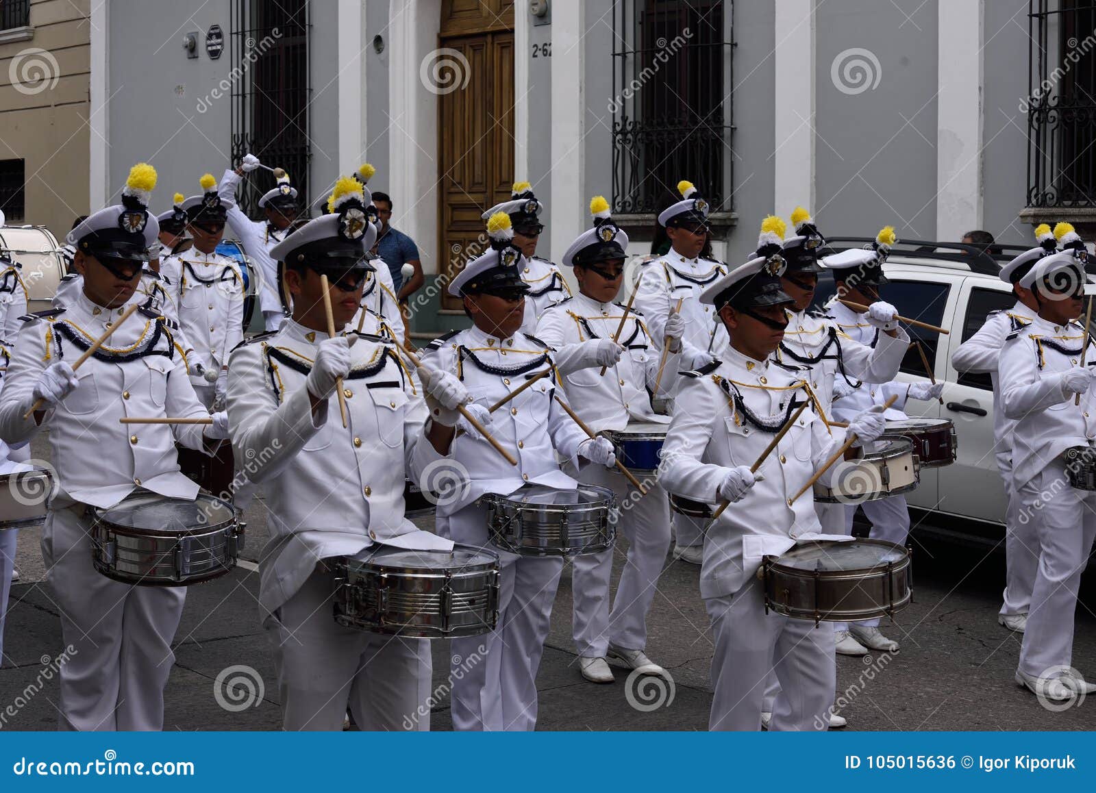 Banda De Marina De Guerra Militar Foto editorial - Imagen de libre ...