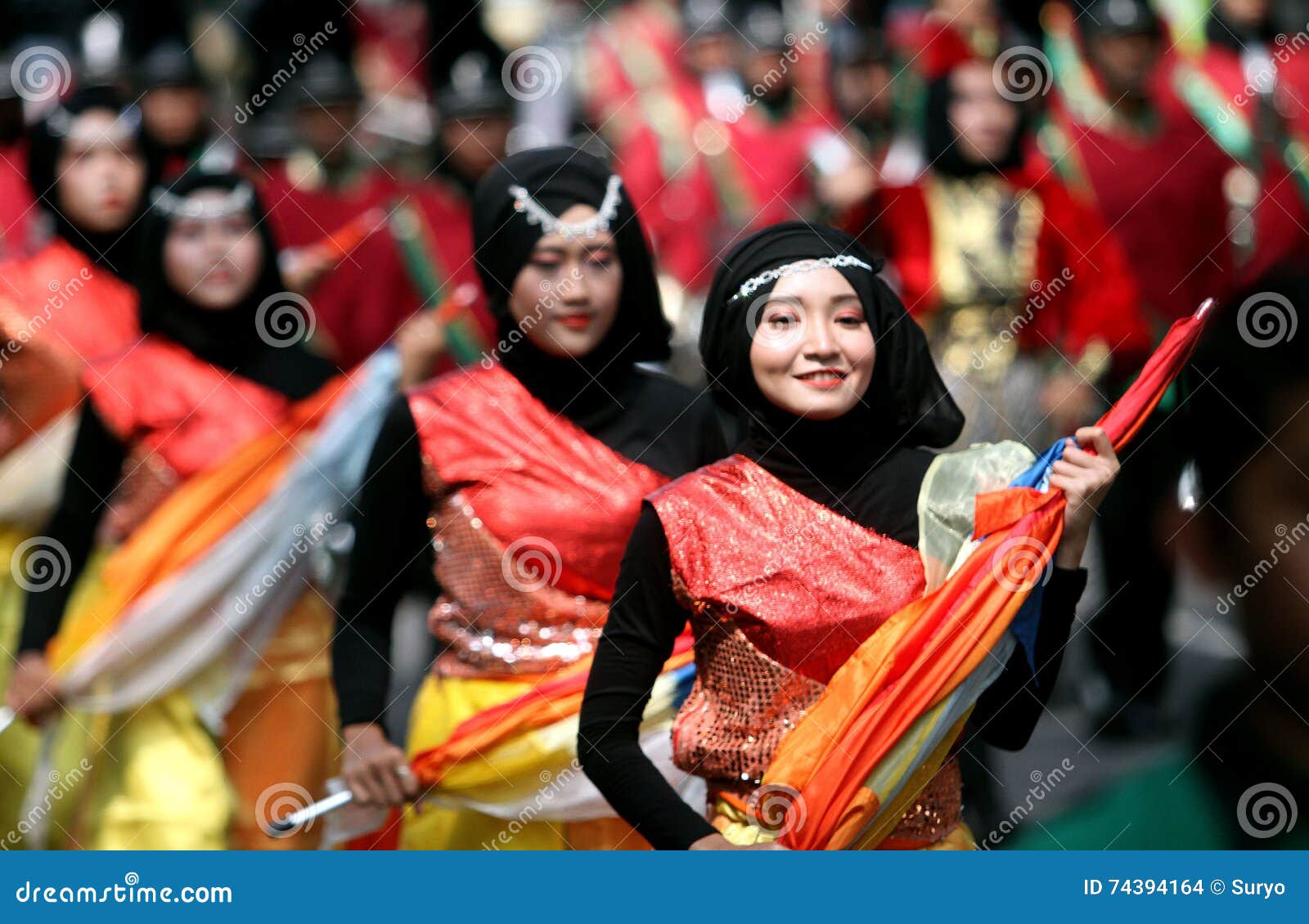 Banda NUEVA imagen de archivo editorial. Imagen de central - 74394164