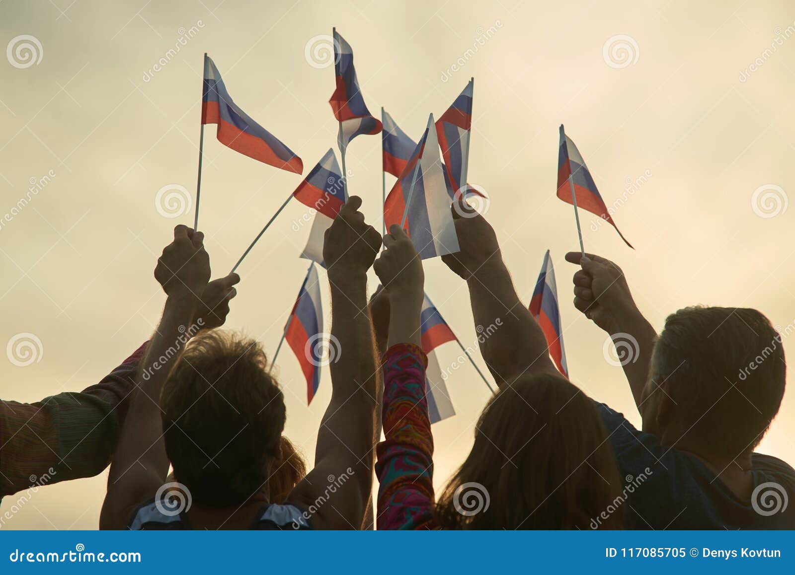 Bandeiras Do Russo Da Posse Dos Povos Imagem de Stock - Imagem de ...