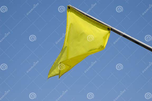 Banderín amarillo imagen de archivo. Imagen de indicador - 978939