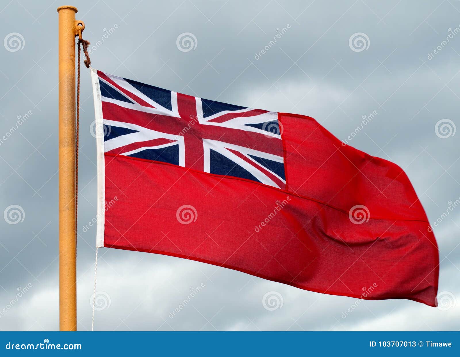Bandera roja de la bandera imagen de archivo. Imagen de plumero - 103707013