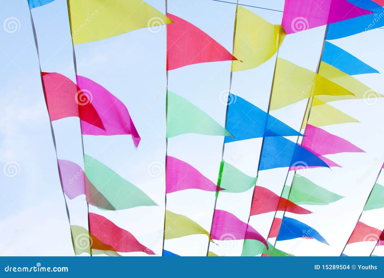 Banderoles colorées photo stock. Image du décoration - 15289504