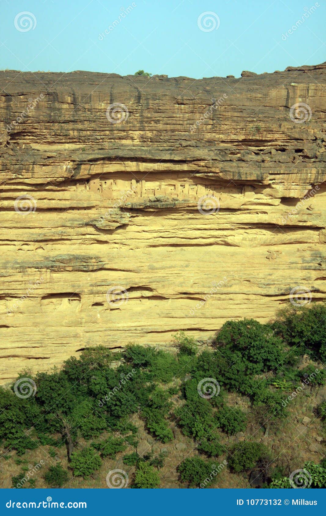 Bandiagara Escarpment stock photo. Image of tellem, tours - 10773132